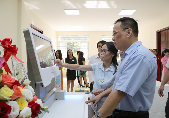 Grand opening automatic Book Drop 24/7 system, Vietnam National ...